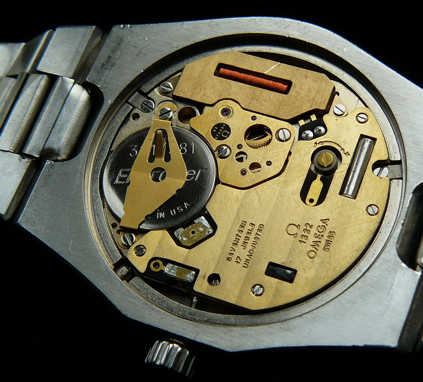 [Finally bought] an omega to add to my collection. Can't wait till it ...